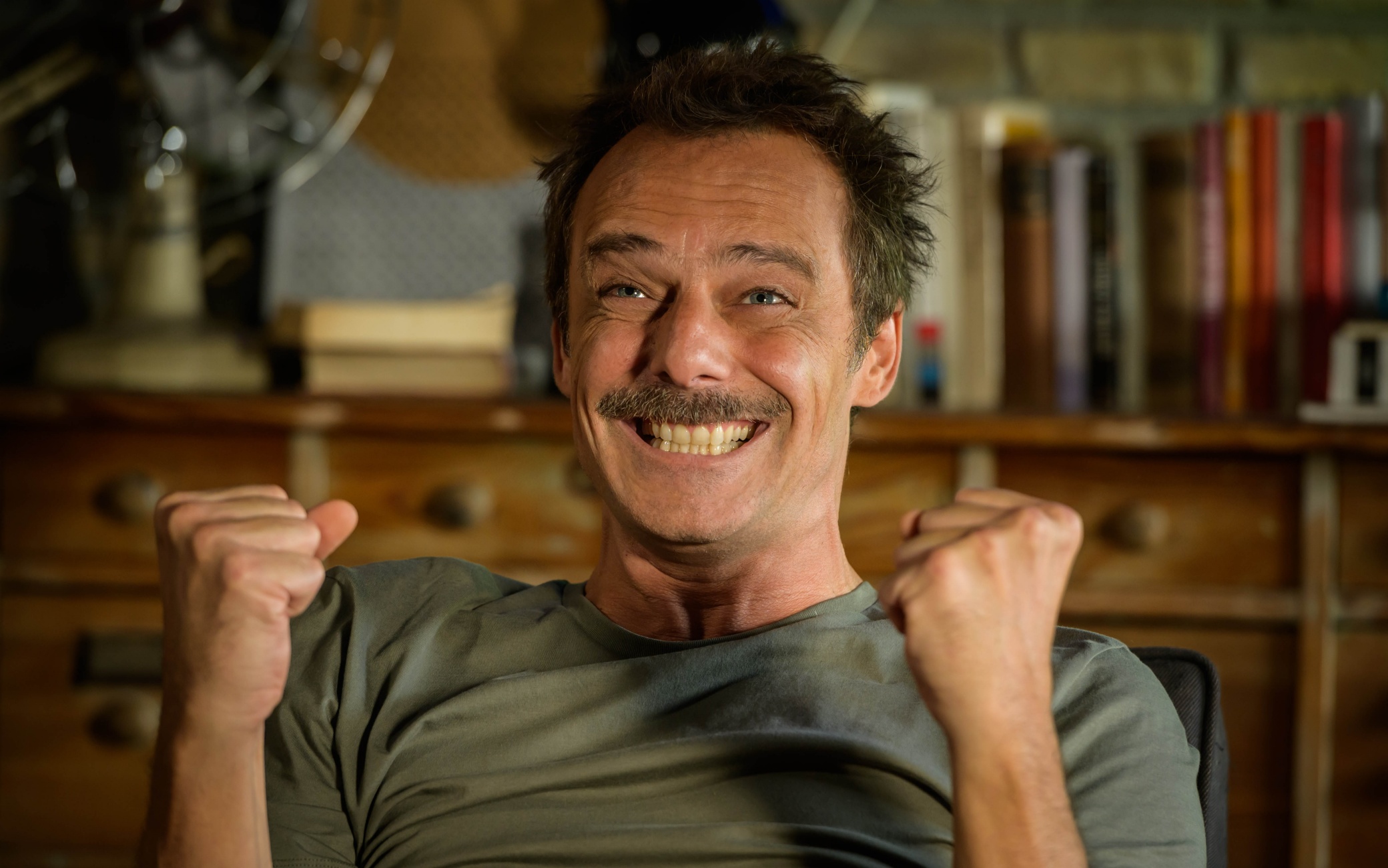 Bla Bla Baby, il cast del film con Alessandro Preziosi e Matilde Gioli stasera in tv. FOTO | Sky ...