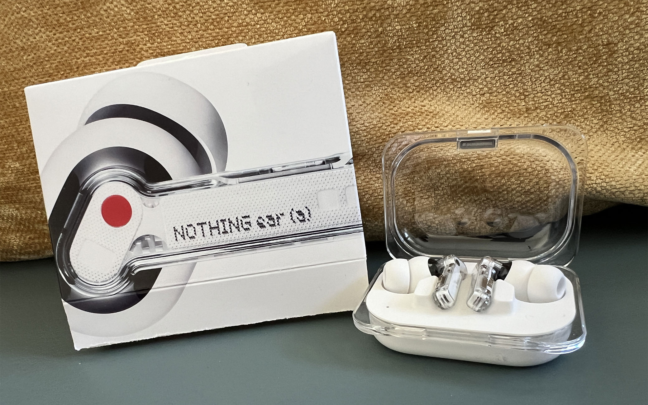 Nothing Ear (a), la recensione delle nuove cuffiette Nothing | Sky TG24