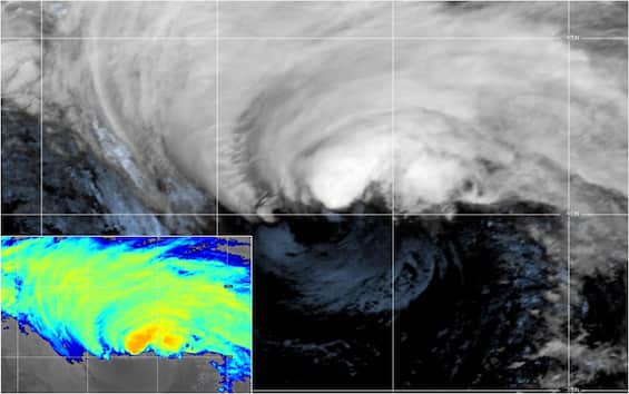 Uragano Kirk diretto verso l'Europa, dove colpirà e che effetti avrà in Italia | Sky TG24