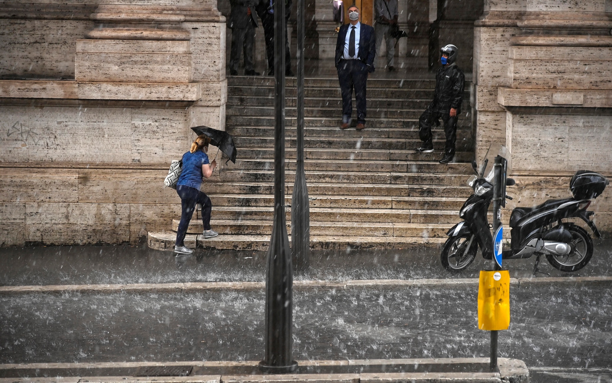 Previsioni meteo e del tempo a Roma oggi e domani | Sky TG24