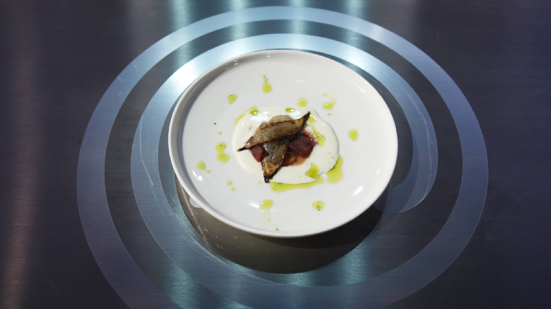 Masterchef: Cipolla scottata su fonduta di Parmigiano Reggiano di Sara ...
