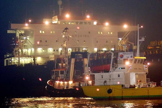 Savona, esplosione della petroliera Seajewel: aperto un fascicolo dalla Procura per accertare ...