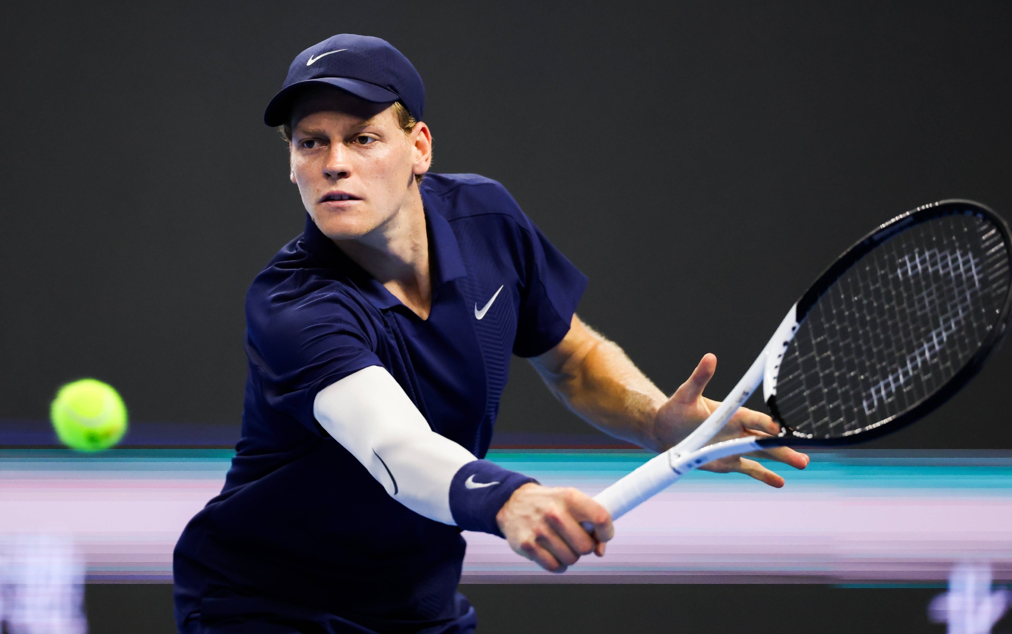 Sinner trionfa a Wimbledon 2025: Alcaraz battuto in finale 4-6, 6-4, 6-4, 6-4. HIGHLIGHTS | Sky ...