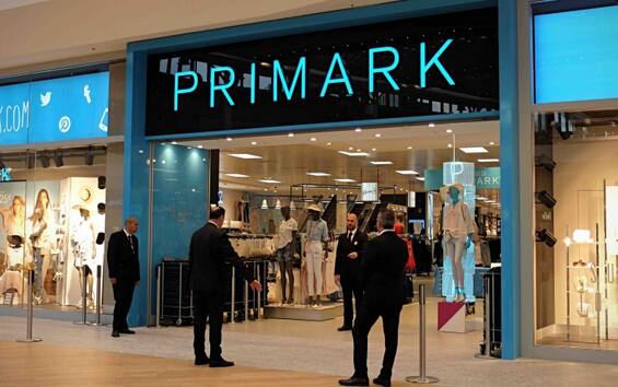 Primark apre a Roma e cerca personale: le offerte di lavoro | Sky TG24