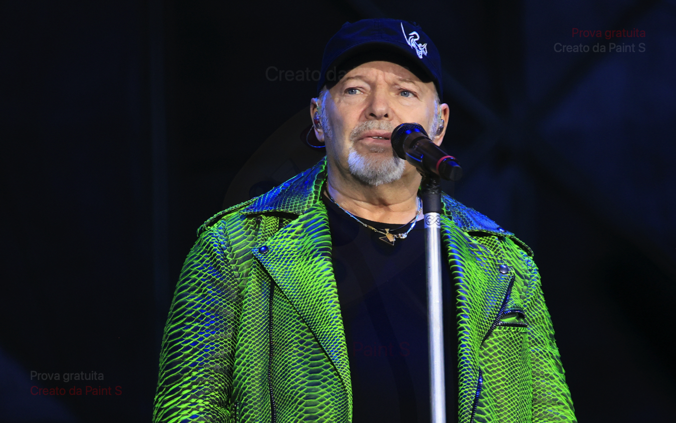Vasco Rossi in concerto a Bologna, ecco com'é andata. FOTO I Sky TG24