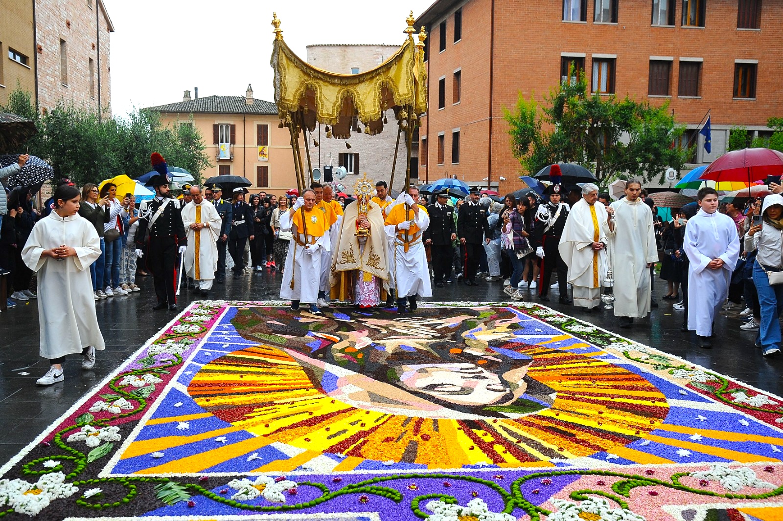 Infiorata 2025, gli eventi in Italia da non perdere | Sky TG24