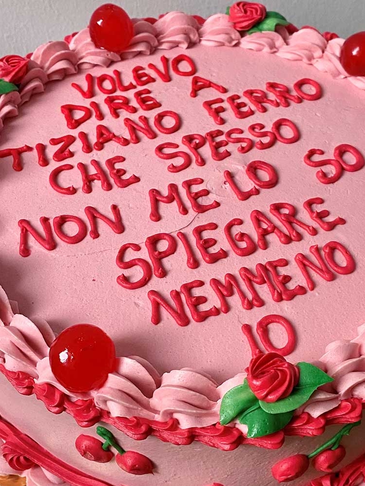 Ugly Cakes, il fenomeno italiano delle torte brutte con scritte ...