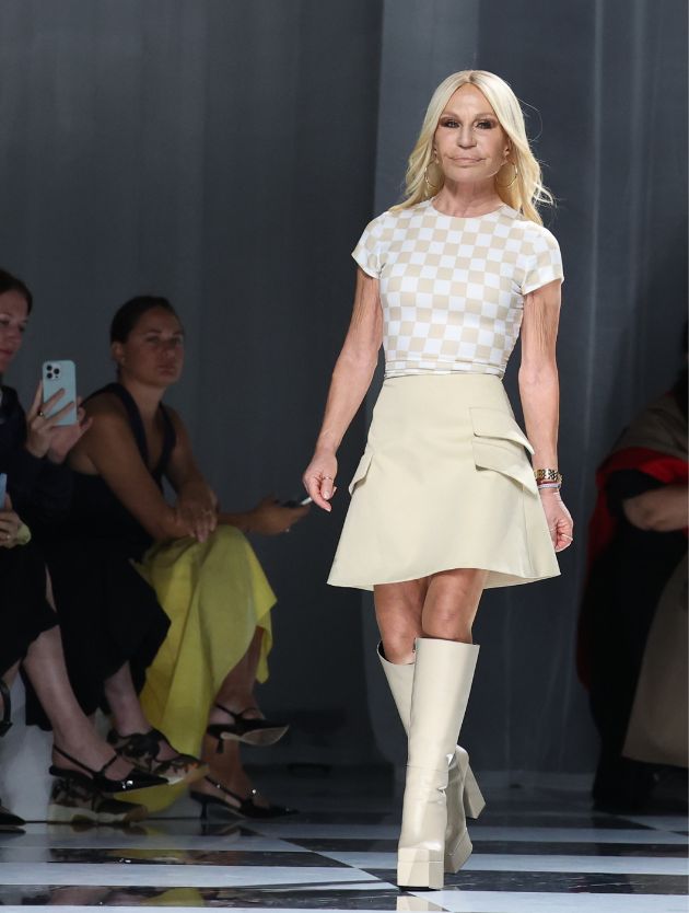 Milano Fashion Week, la sfilata di Versace S/S 2024. FOTO