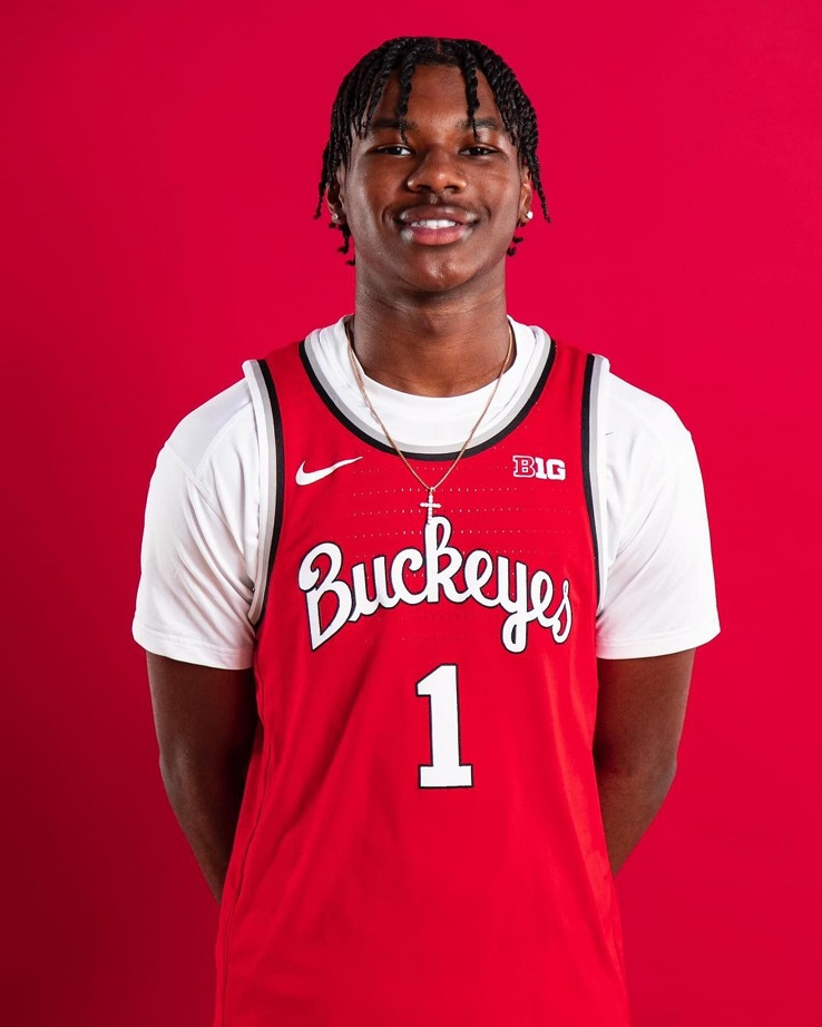 NBA, Bryce Jemas, il secondogenito di LeBron James, in posa con la ...