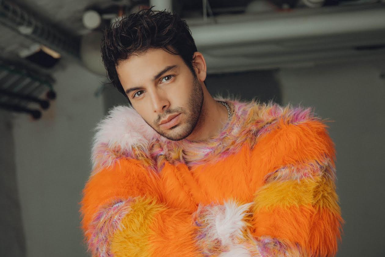 Darin, l'ultimo singolo è Electric e lo accompagna a una playlist