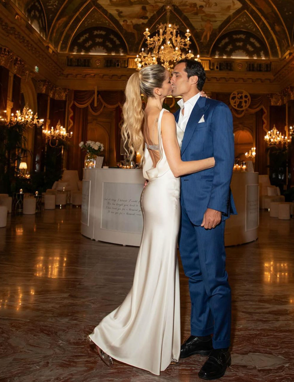 Elena Santarelli, matrimonio bis con Bernardo Corradi. FOTO | Sky TG24