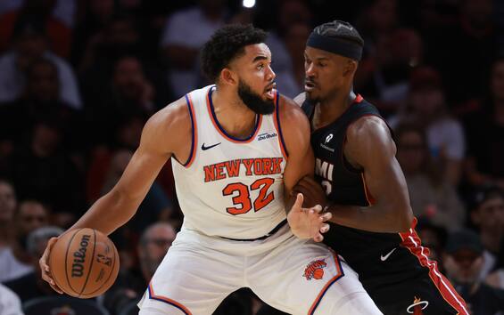 NBA, Towns domina a Miami e entra già nella storia dei Knicks accanot a Carmelo Anthony | Sky Sport