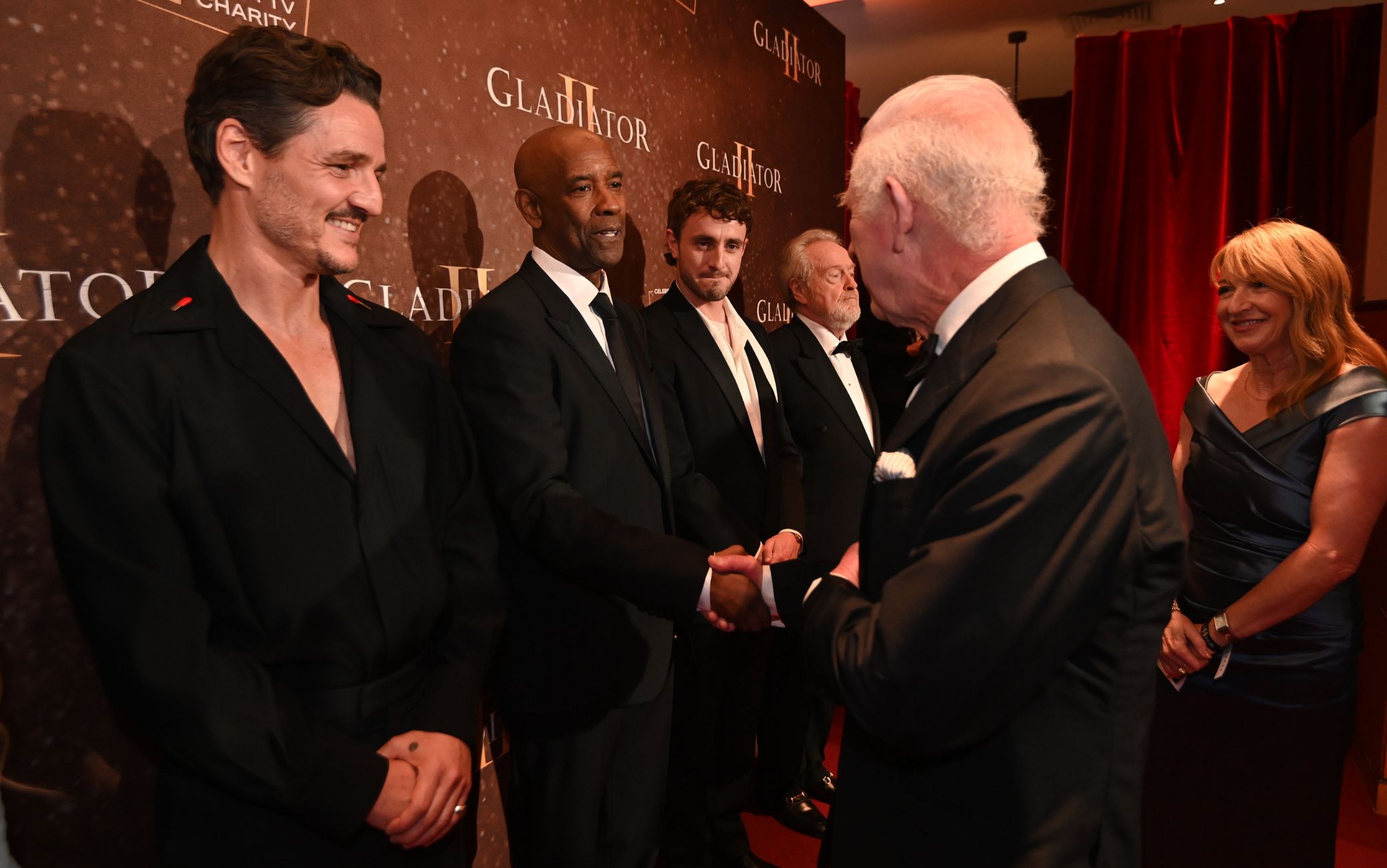 Il Gladiatore 2, le foto del cast alla première mondiale a Londra | Sky ...