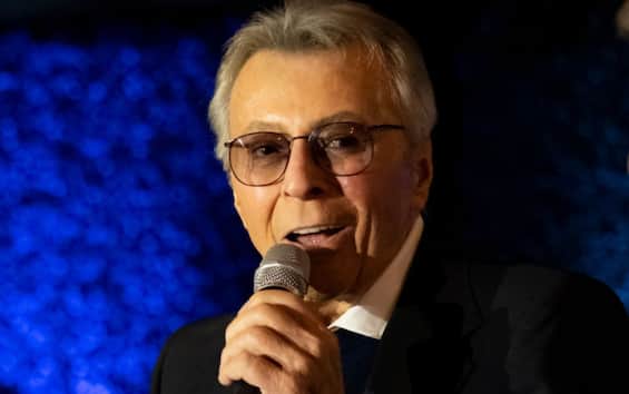 Addio a James Darren, recitò in T.J. Hooker e Beverly Hills 90210 | Sky ...