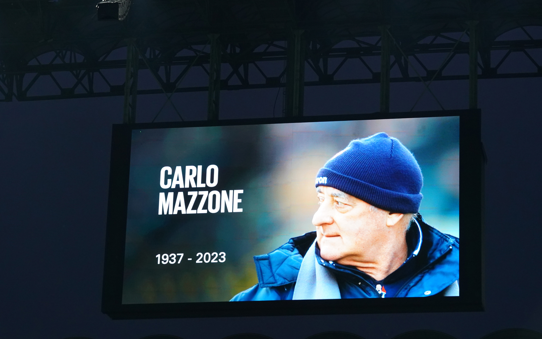 I funerali di Carlo Mazzone ad Ascoli Piceno | Sky TG24