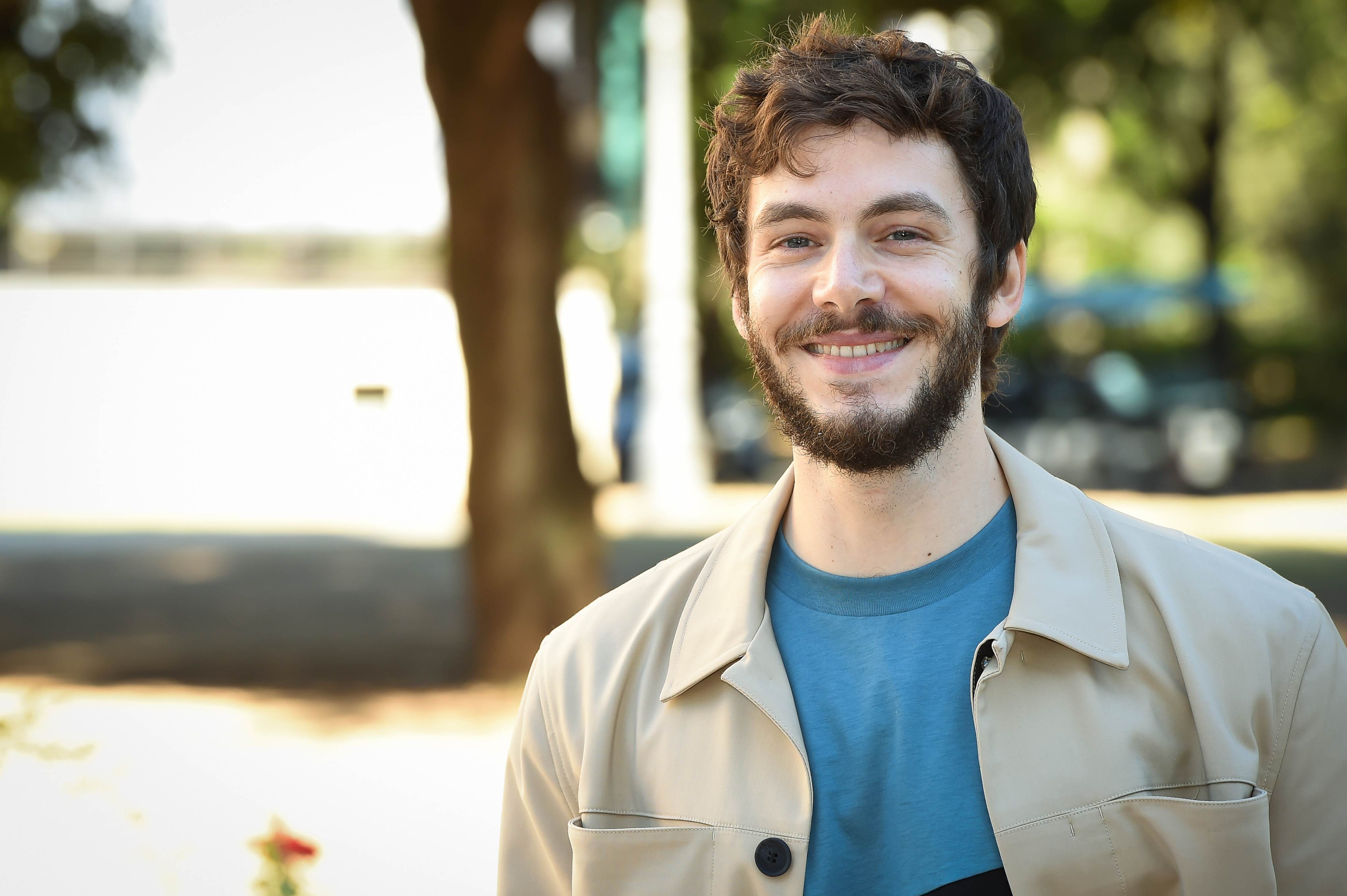 Il Gattopardo, chi è Alessandro Sperduti, l'attore che interpreta il ...