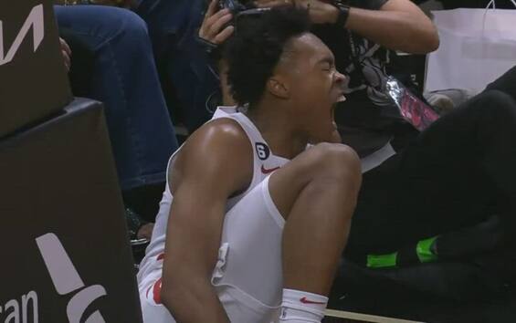 NBA, Scottie Barnes, infortunio alla caviglia: il video | Sky Sport
