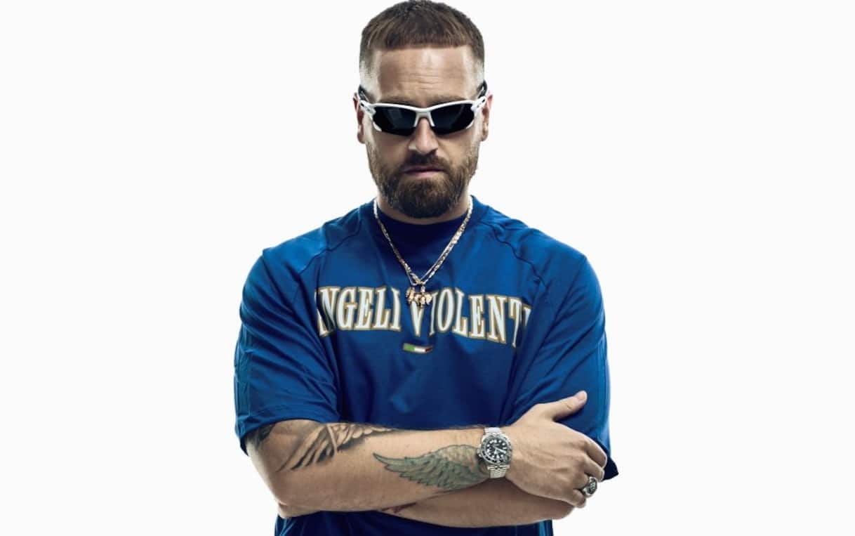 Vale Lambo torna con il mixtape 'Angeli Violenti': 'Un ossimoro, racconta ciò che viviamo' | Sky ...
