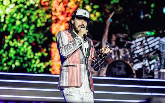 La scaletta del concerto dei Pinguini Tattici Nucleari a Roma