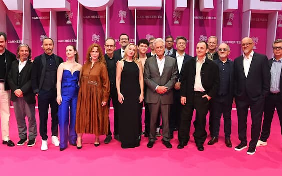 Franklin, il cast della serie tv con Michael Douglas sulla vita di ...