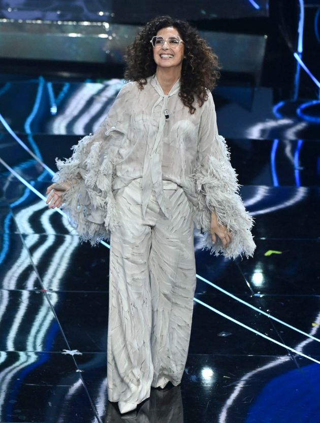 Sanremo 2024, i look più belli al Festival, dal vestito di Lorella ...