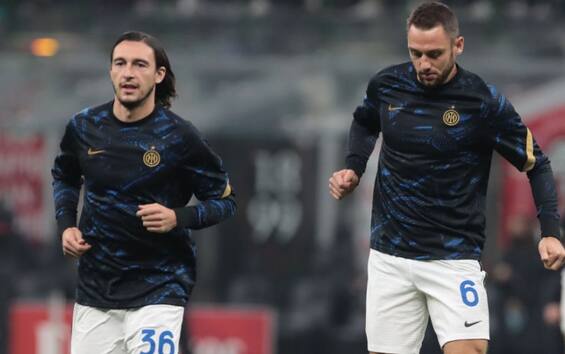 Inter, Darmian e De Vrij titolari nel derby col Milan: Pavard e Acerbi dalla panchina | Sky Sport