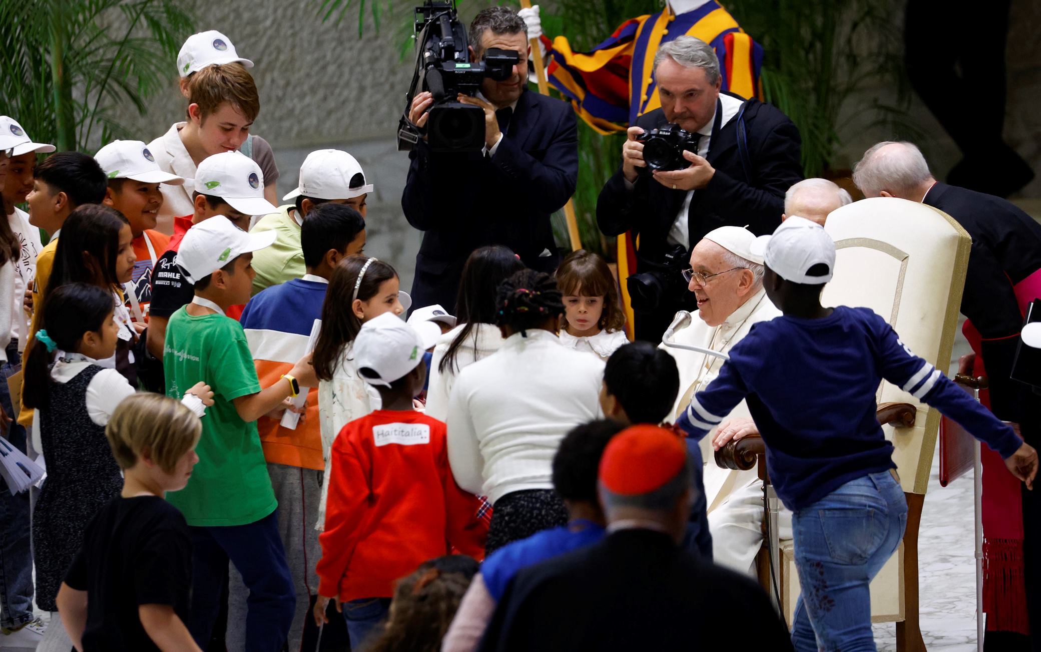 Il Papa incontra oltre 7mila bambini da tutto il mondo: “C'è bisogno di ...