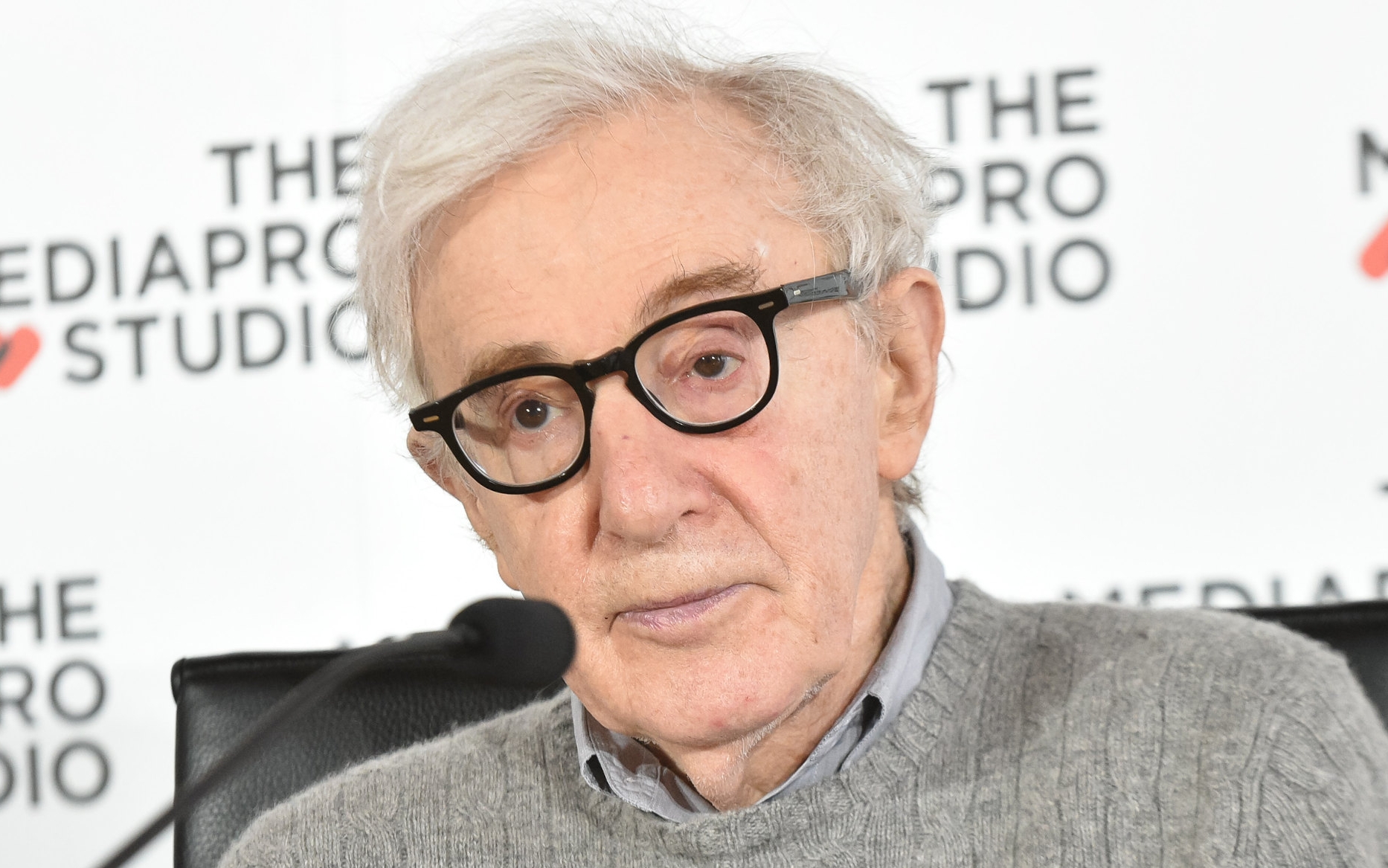 Woody Allen, scoppia caso con l'Ucraina dopo l'elogio alla Russia ...