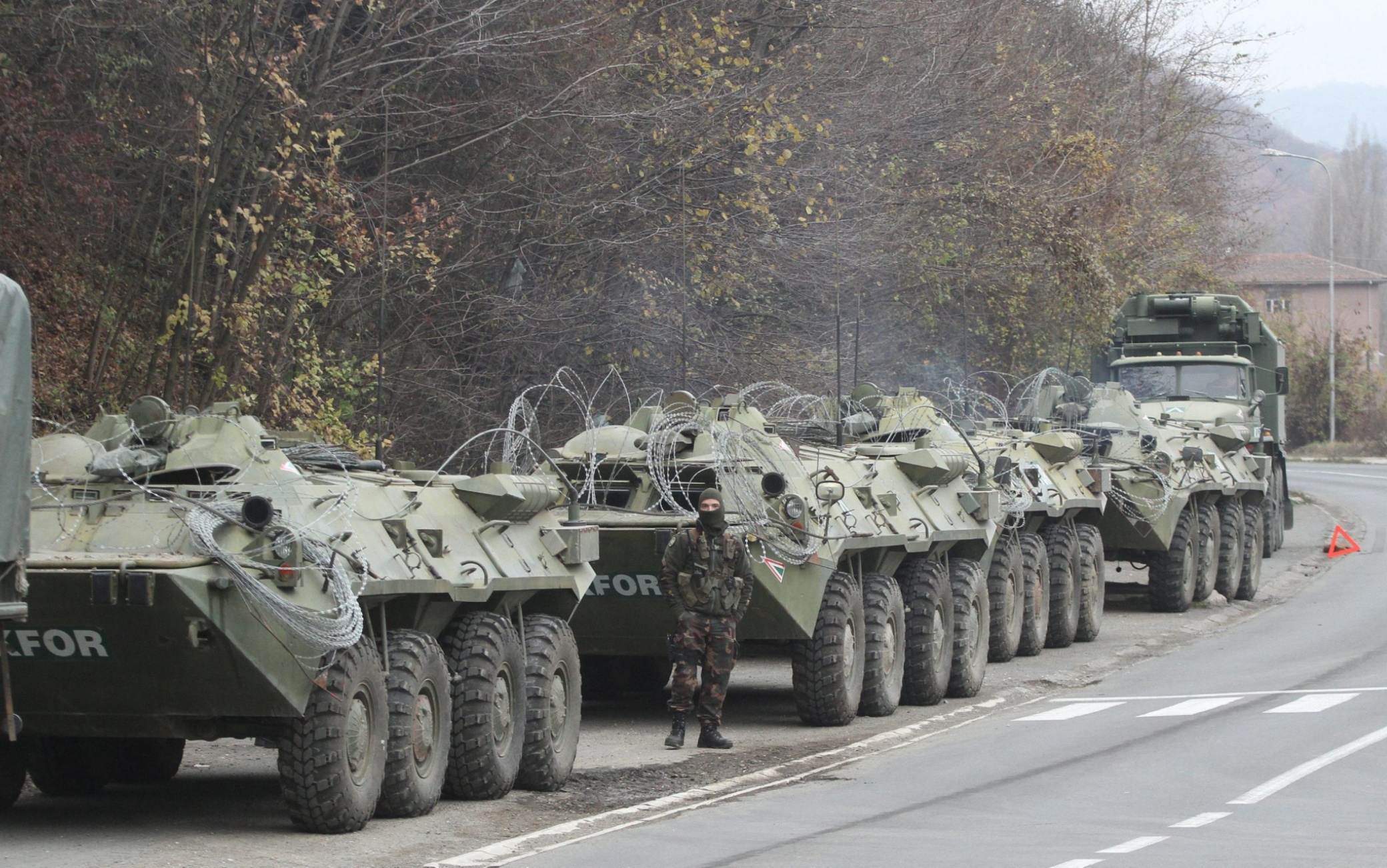 Kosovo, cos'è la missione Nato Kfor e qual è il ruolo italiano | Sky TG24