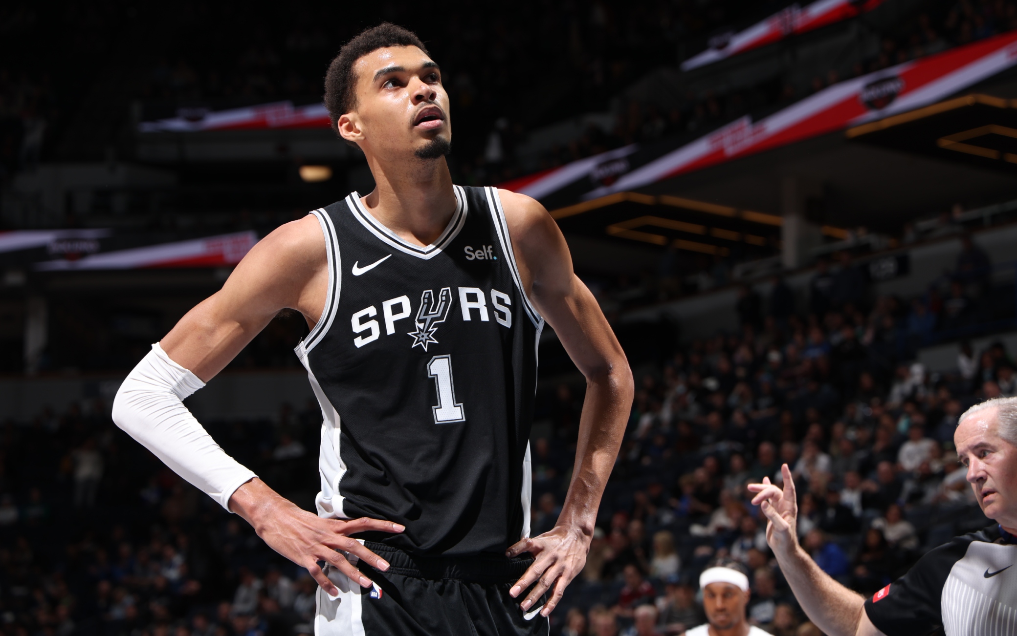 NBA, Wembanyama sceglie il suo quintetto ideale: 'Con questi in campo ...