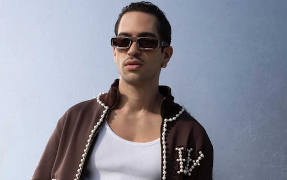 I cantanti di Sanremo 2024, Mahmood si racconta prima del Festival ...