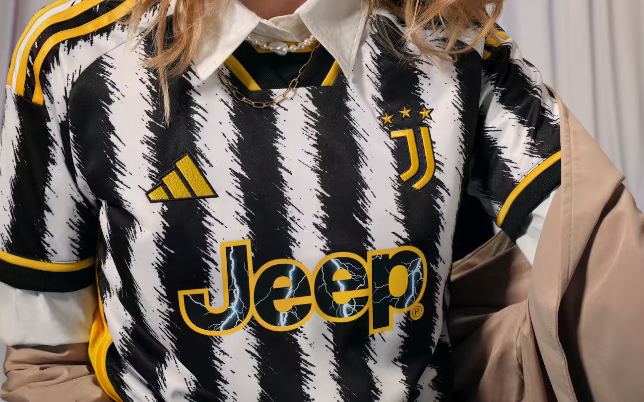 Juve Presentata La Nuova Maglia 2023 2024 A Strisce Zebrate Sky Tg24
