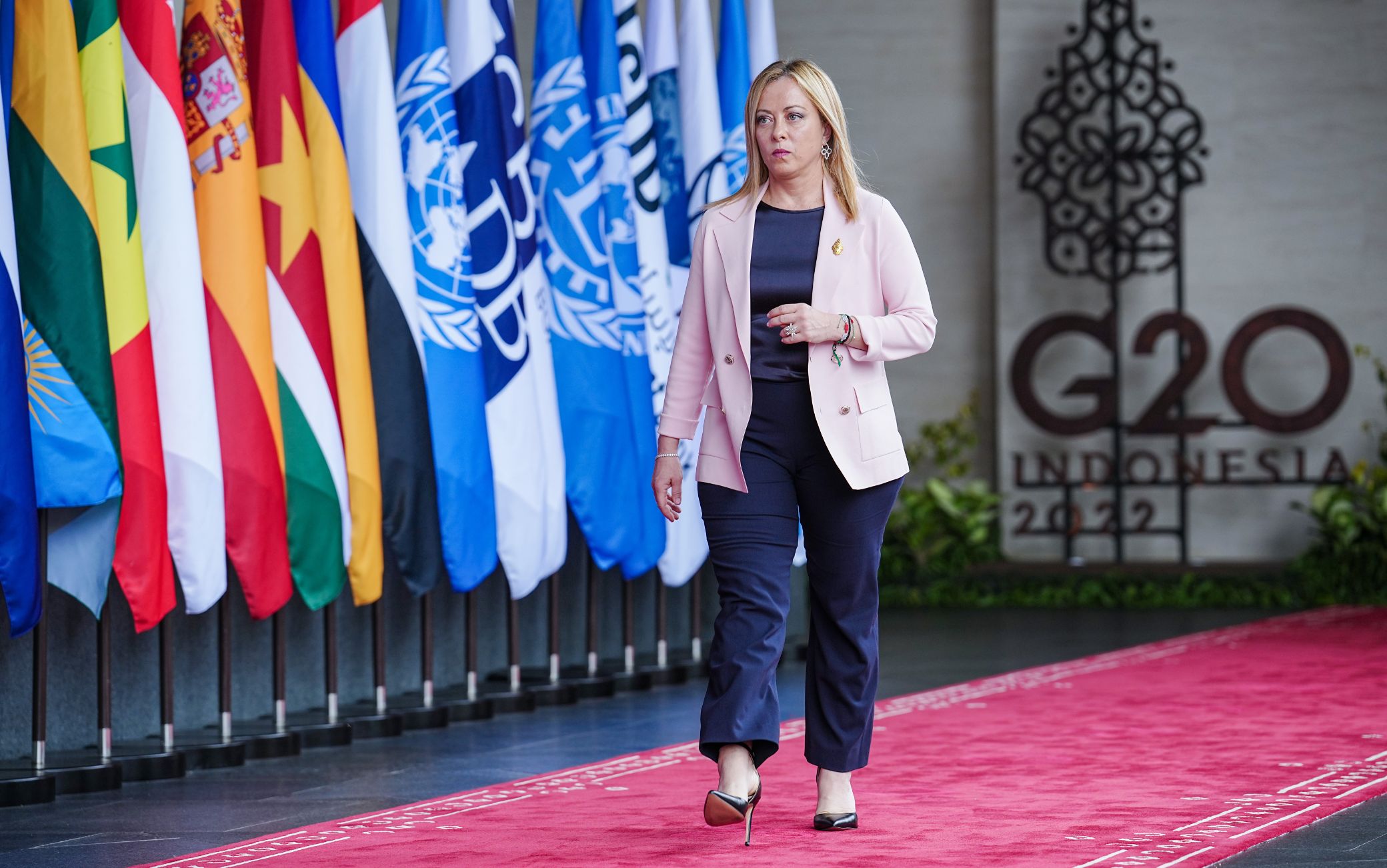 Moda, tutti i look del presidente Giorgia Meloni al G20 di Bali. FOTO