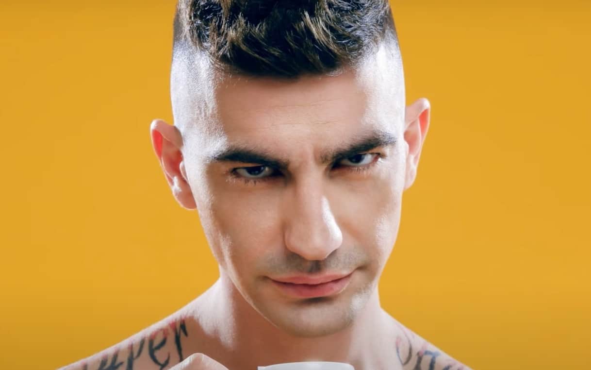 È morto Jesto, rapper romano e icona del freestyle: aveva 41 anni | Sky ...