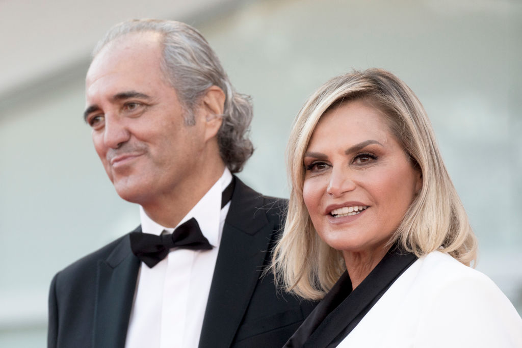 Dentro il matrimonio di Simona Ventura con Giovanni Terzi, dai look ...
