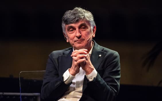 Roma, topo in platea durante lo spettacolo di Vincenzo Salemme, panico ...