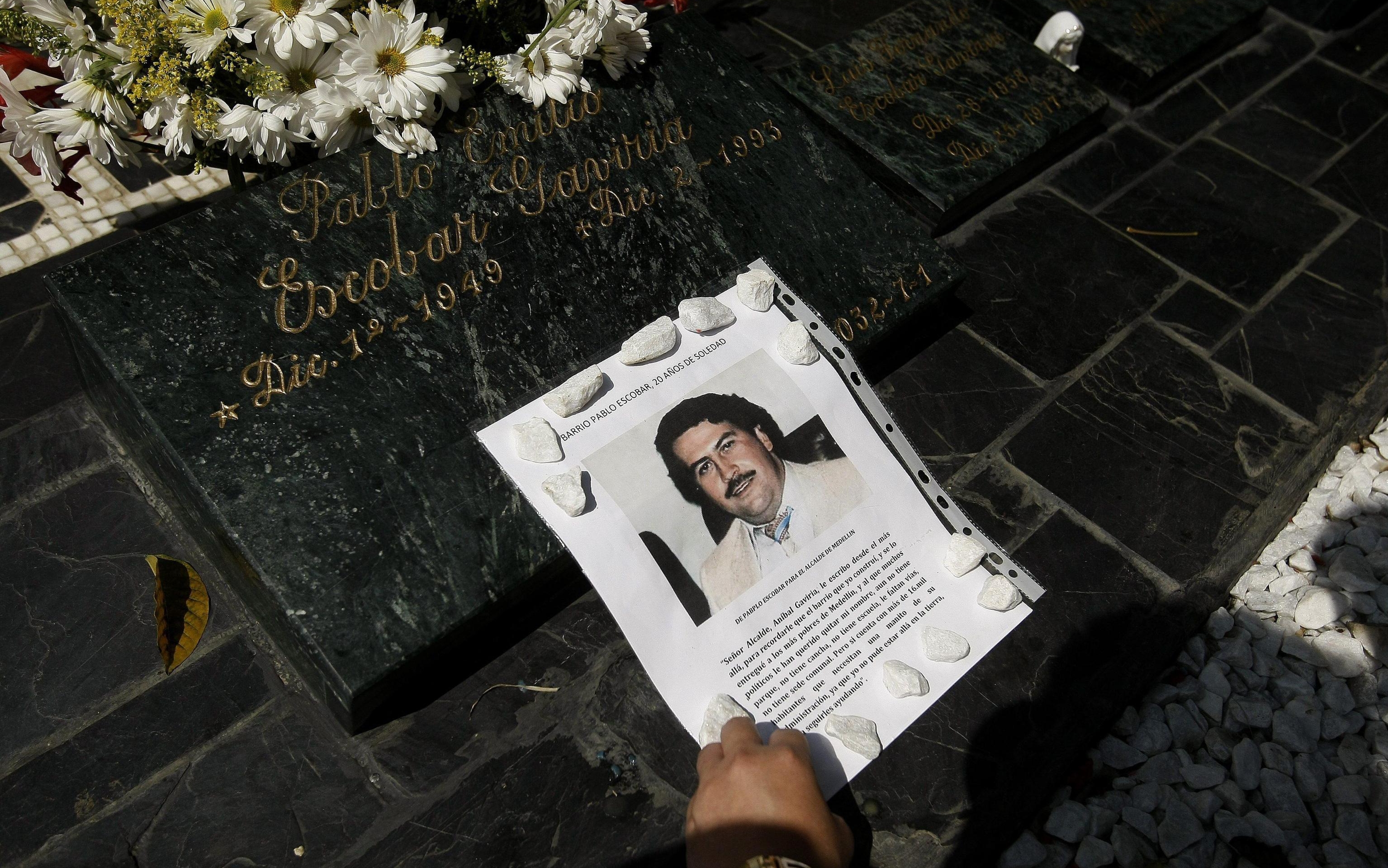 Pablo Escobar, oggi avrebbe compiuto 75 anni: la storia del narcos ...