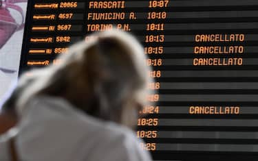 Sciopero aeroporti Fiumicino e Ciampino 13 ottobre: orari e voli garantiti | Sky TG24