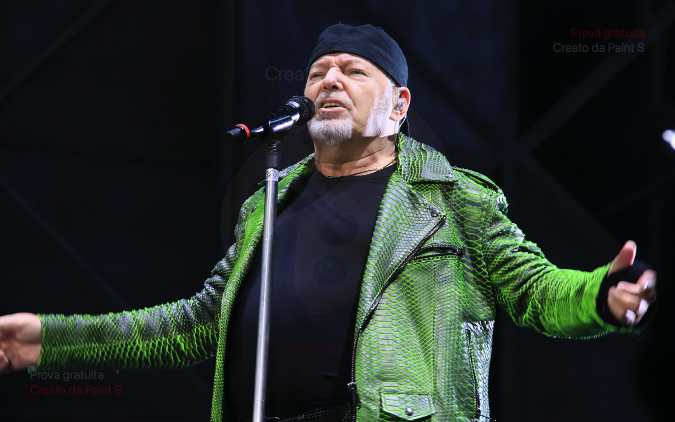 Vasco Rossi in concerto a Bologna, ecco com'é andata. FOTO I Sky TG24
