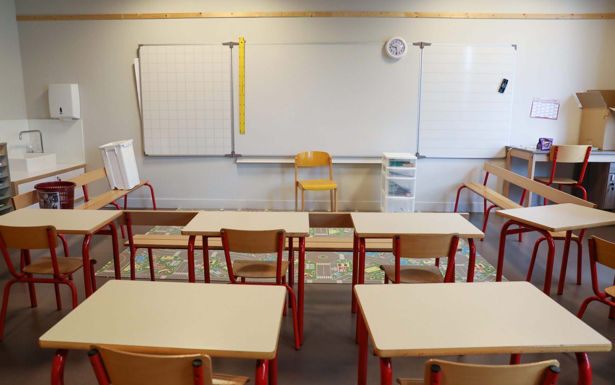 Scuola, al via le iscrizioni 2024/2025: come fare domanda | Sky TG24