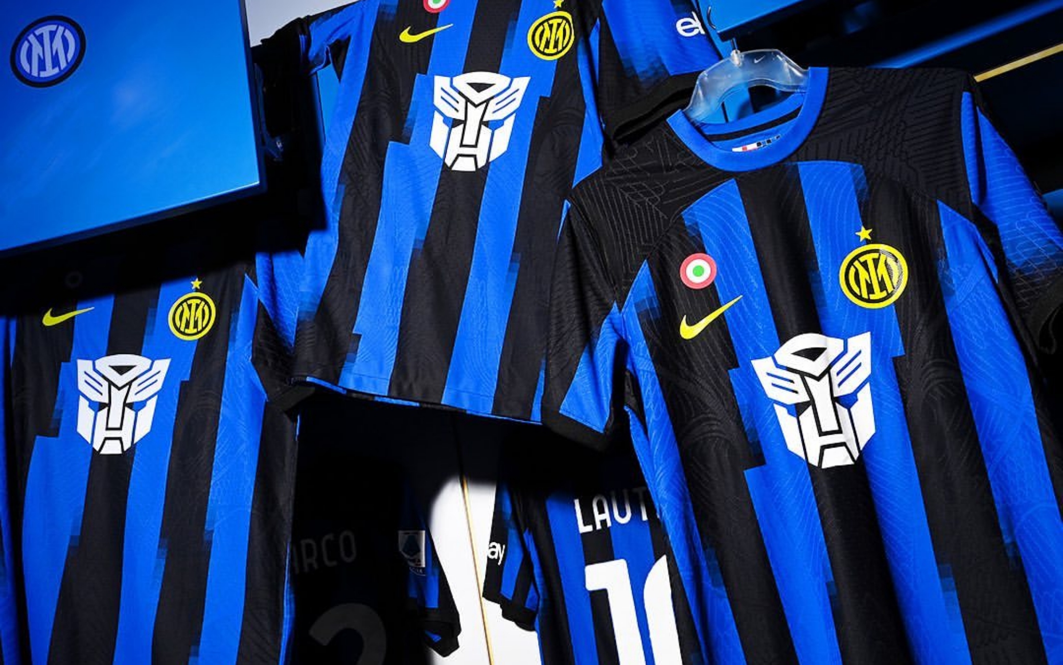 Inter, nuova maglia 2023 contro l'Udinese dedicata ai Transformers. Foto
