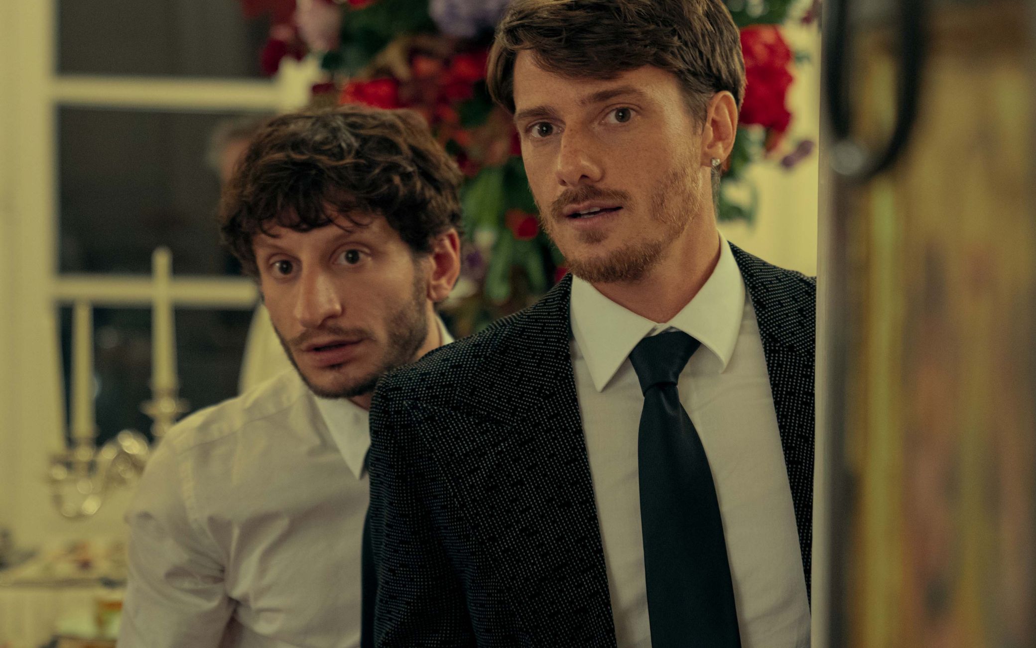 Mica è colpa mia, il cast della commedia romantica che ha conquistato Netflix | Sky TG24