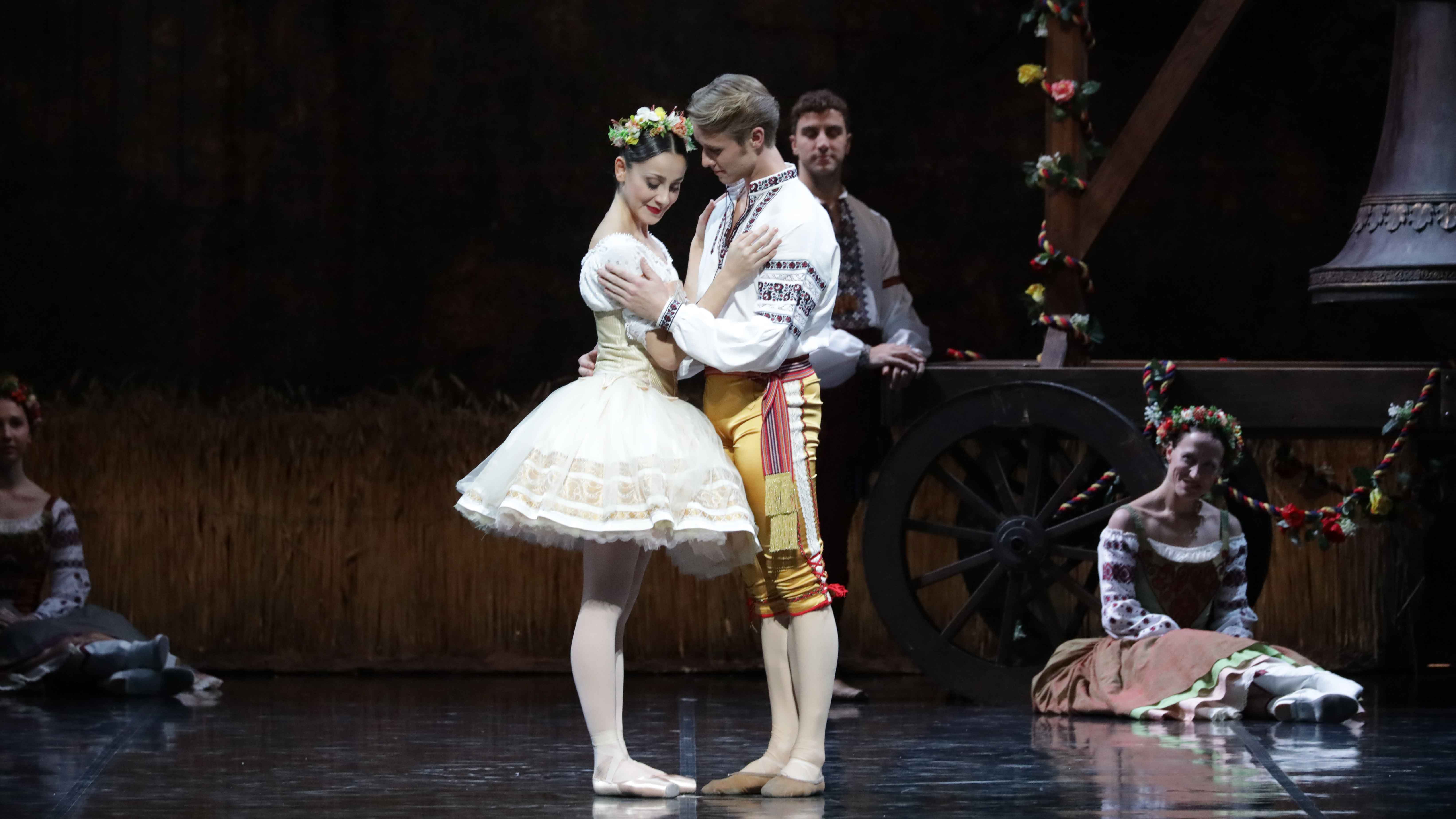 Carla Fracci, alla Scala la terza edizione del Gala per ricordare la ...