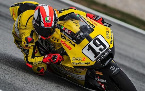 Moto2, GP Catalunya a Barcellona: Navarro da record nelle libere, 15 ...