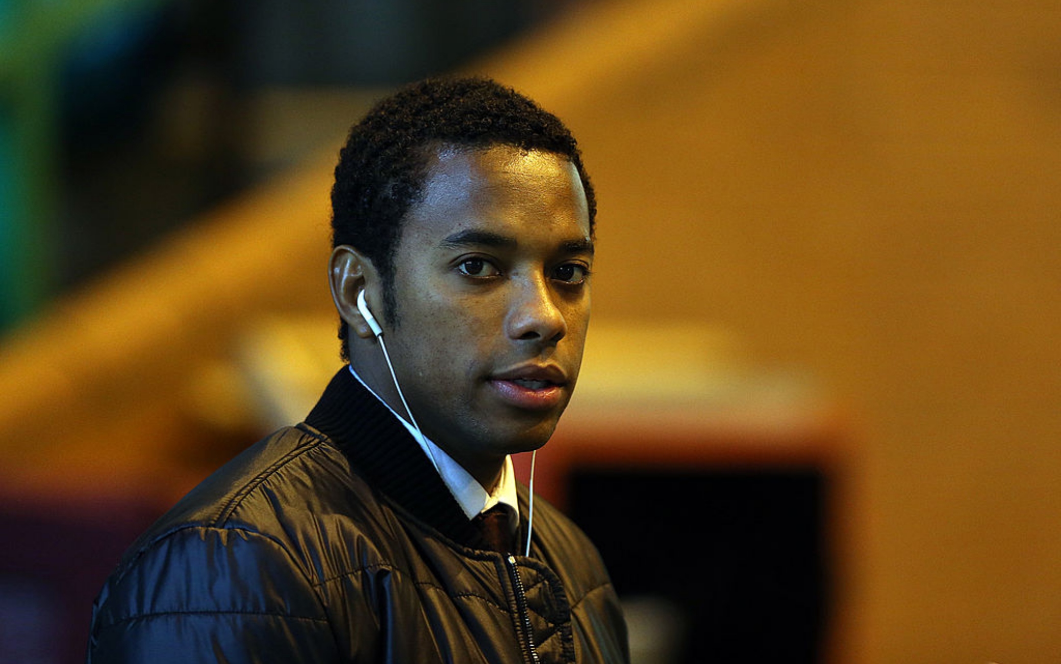 Robinho, condanna a 9 anni di carcere per stupro in Brasile. Le news ...