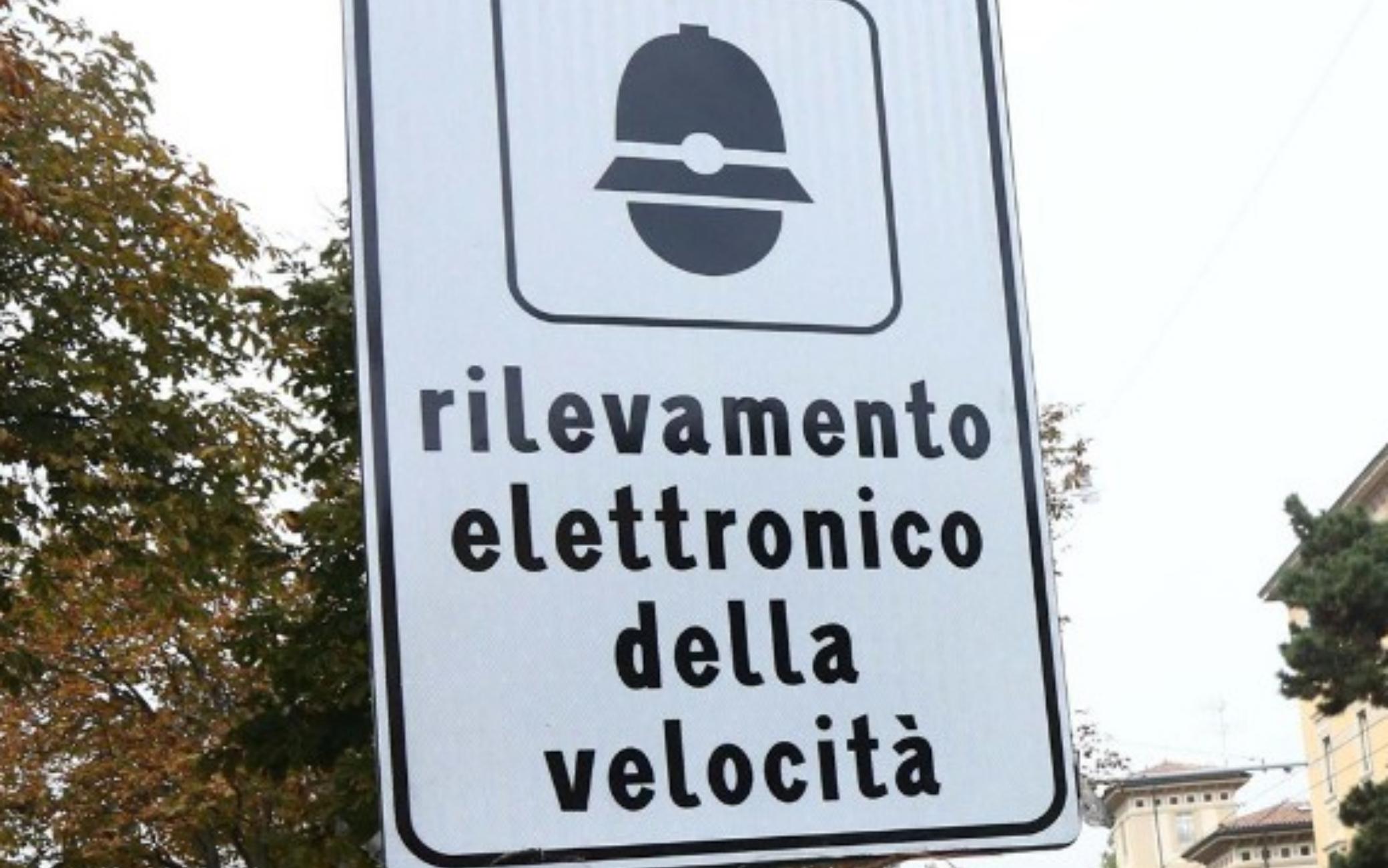 Multa da autovelox non omologato, si può fare ricorso: ecco come. La sentenza della Cassazione ...