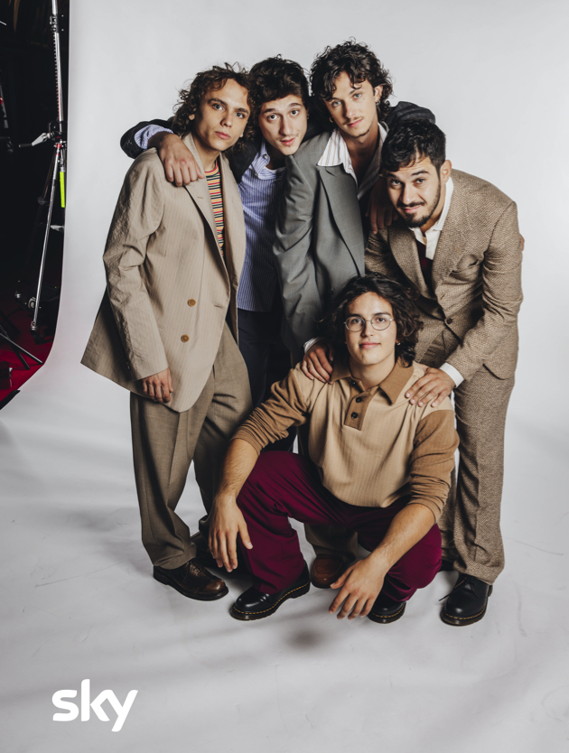 X Factor 2024, cos’è successo nel primo live show. VIDEO I Sky TG24