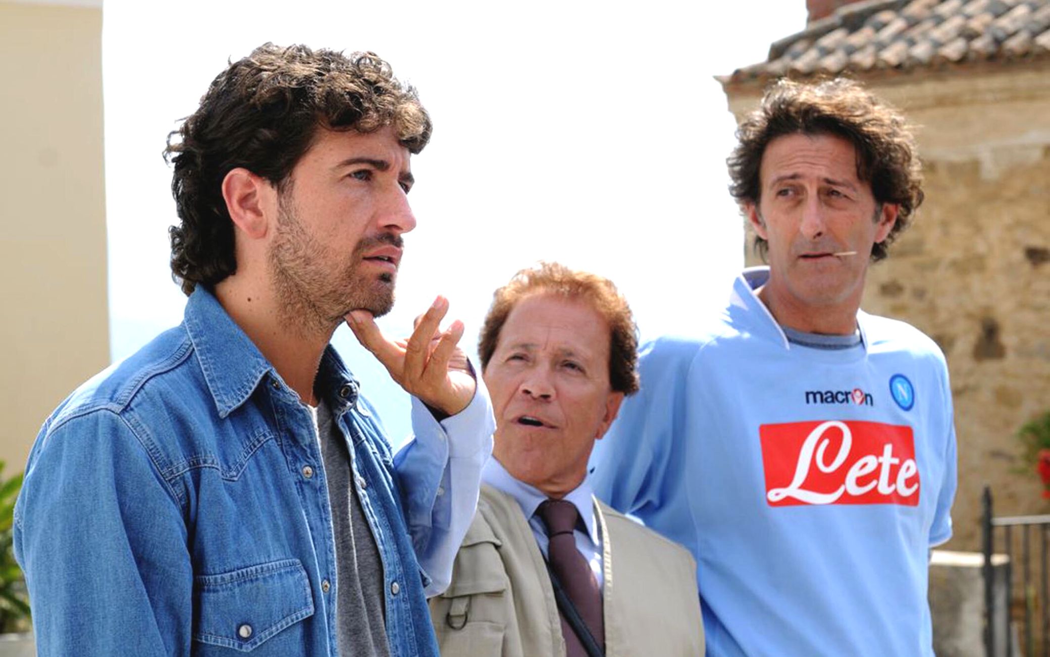 Benvenuti a Nord, il cast del film con Claudio Bisio e Alessandro Siani ...