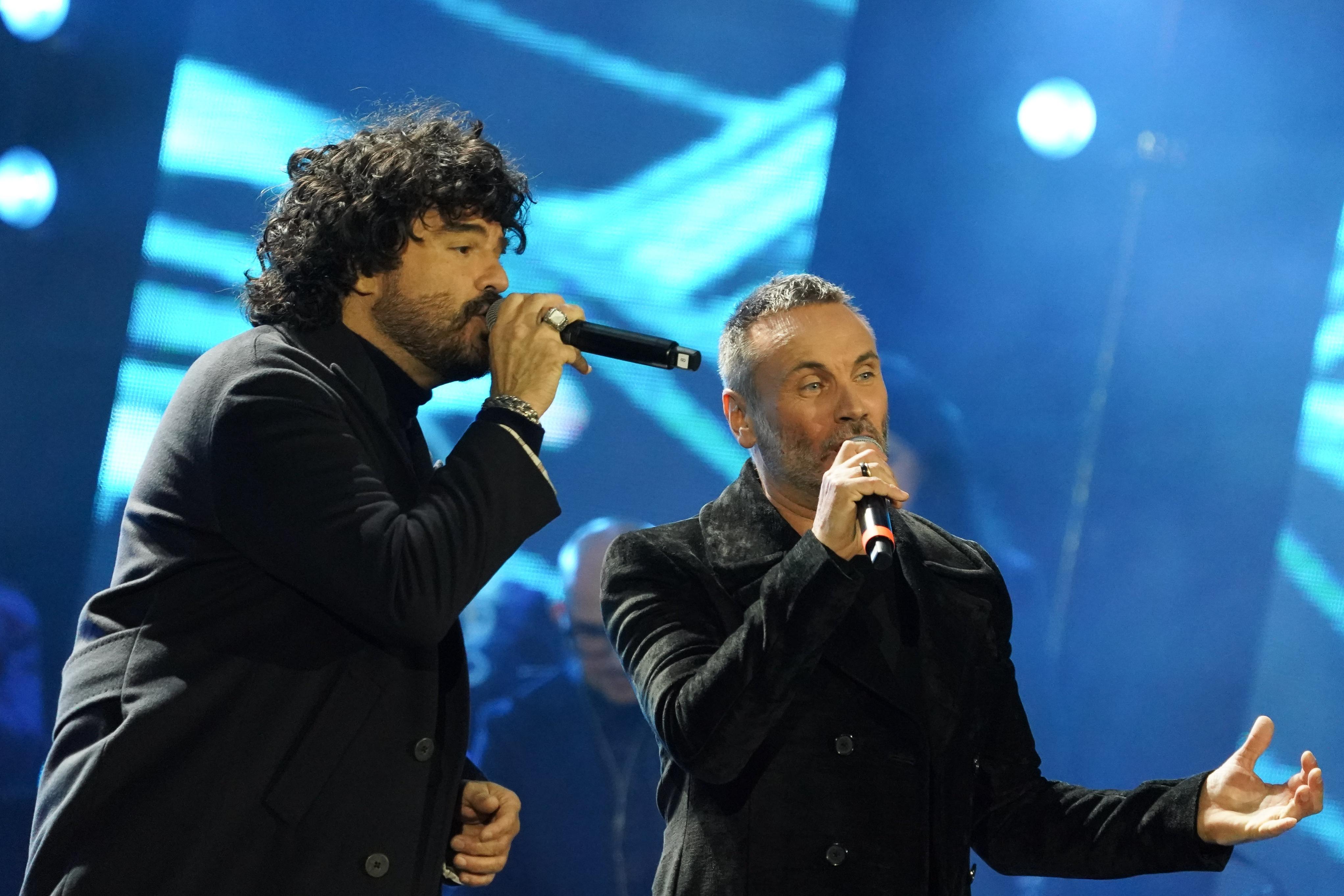 Renga e Nek insieme a Sanremo 2024 con Pazzo di te: la fotostoria dei ...