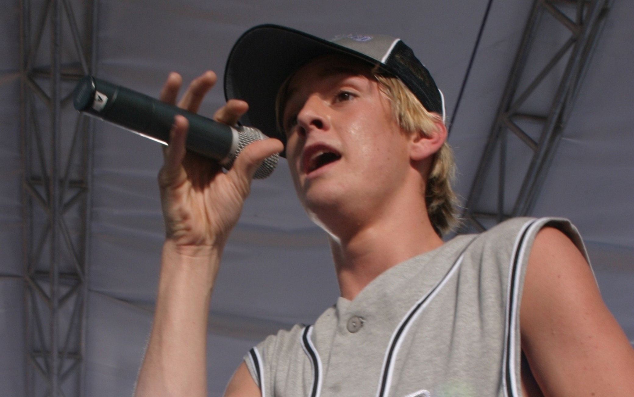 Addio Aaron Carter, la sua carriera e le sue canzoni più famose. FOTO ...